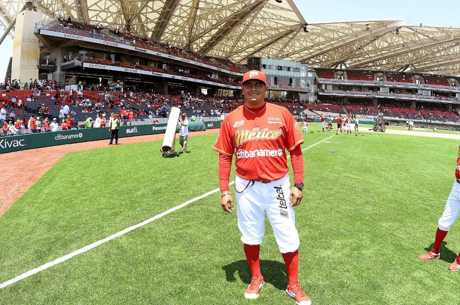 Gerónimo Gil es el manager de los Diablos Rojos en la Liga Invernal ...