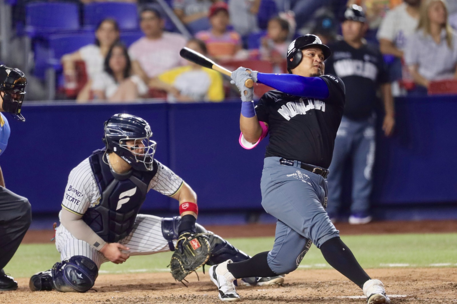 Sultanes inicia serie cayendo ante Acereros