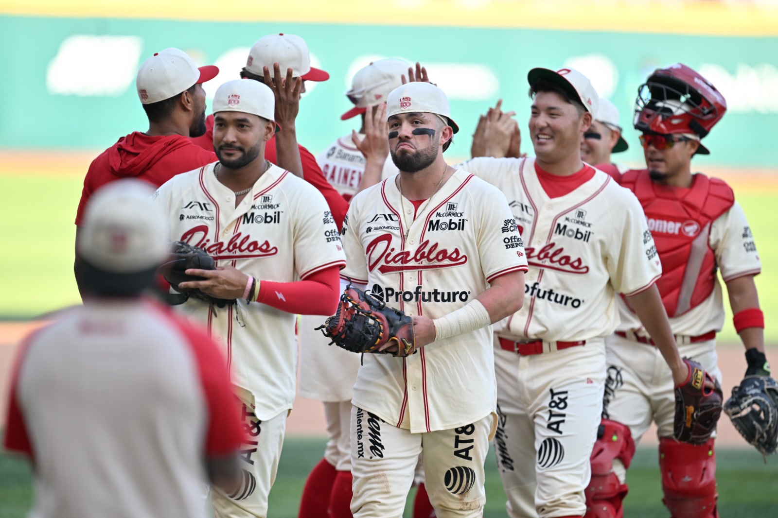 "Vamos por más victorias en esta gira", Lorenzo Bundy