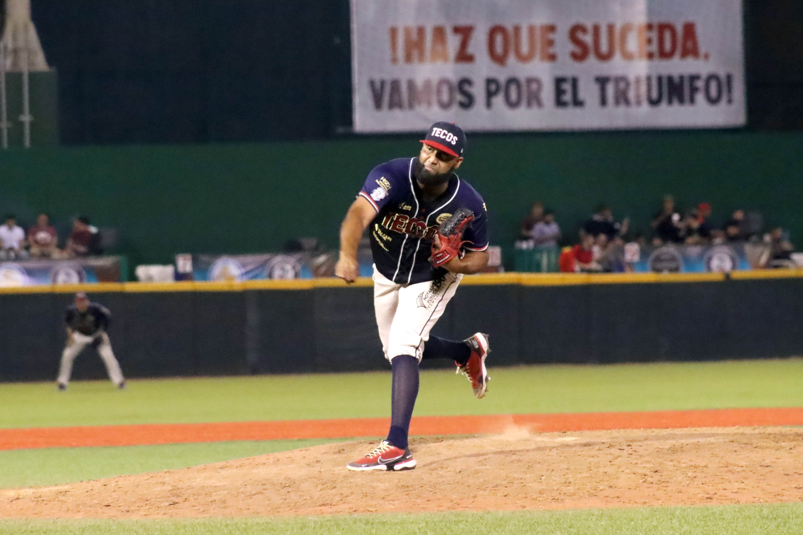 El experimentado pitcheo de Wilking Rodríguez retorna a los Dos Laredos